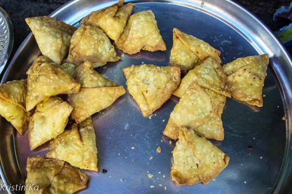 Leavelivelove - Le samoussa : un amuse-geule incontournable en voyage